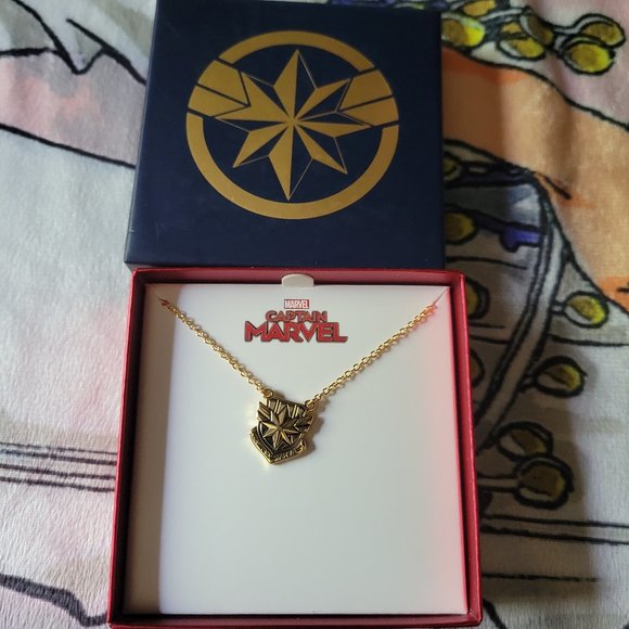 Marvel | Jewelry | Womens Girls Marvel Captain Marvel Shield Logo Icon ...